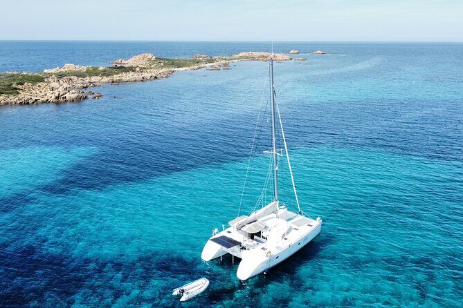 Private catamaran sailing trip around La Caletta -Berchida - Sardinia - FAQ