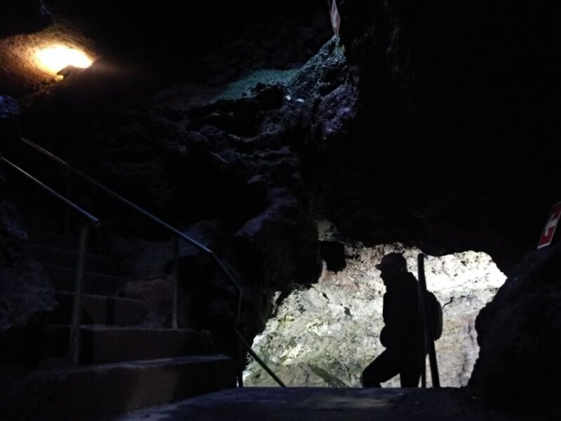 Private Caves tour with a Geologist - FAQs