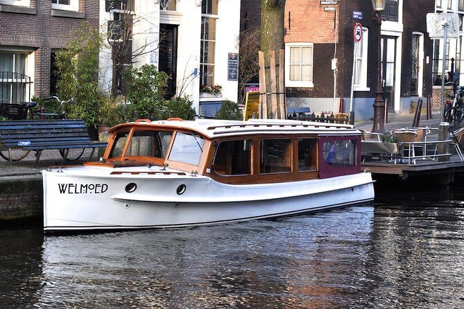 Private Champagne Canal Cruise in Amsterdam - Who Will Love This Tour?