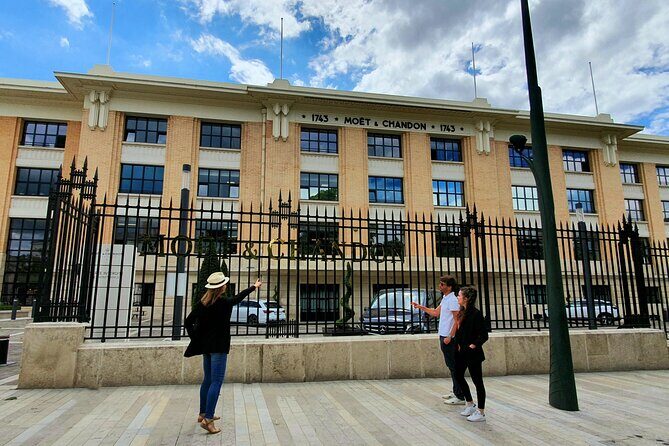 Private Champagne tour, family growers and lunch - FAQ