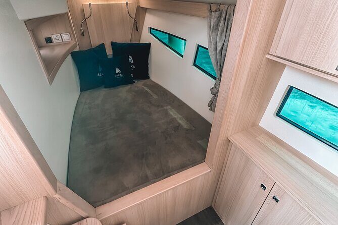 Private Charter in Catamaran Alexa by Barcelona 12 pax 2/4/8 HS - FAQs