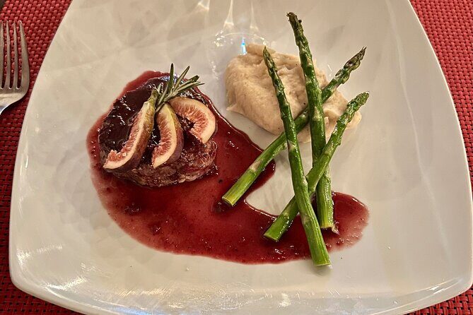 Private Chef Dinner & Mariachis - Key Points