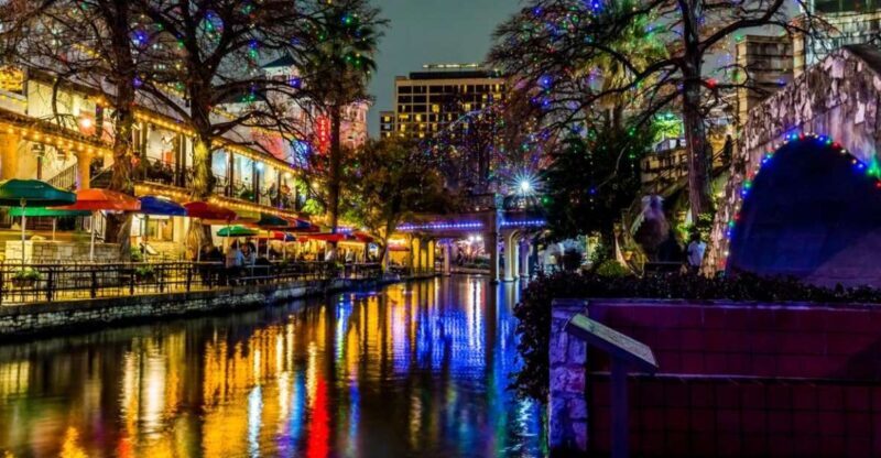 Private Christmas Stroll: San Antonios Festive Gems - Who Should Consider This Tour?  