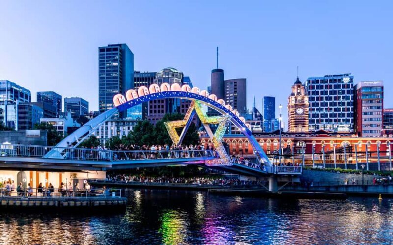 Private Christmas Walking Tour in Melbourne City Lights - Final Thoughts