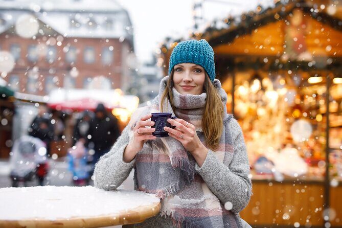 Private Christmas Walking Tour of Frankfurt with Bethmännchen - Key Points