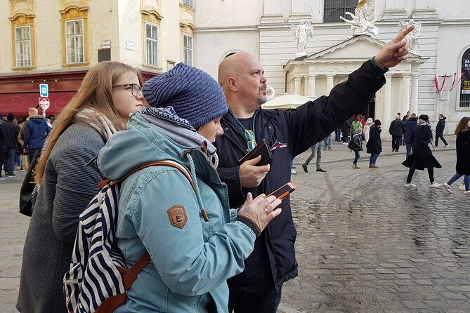 Private City Discovery walk - Historical Treasure hunt - Discovering Vienna Through a Treasure Hunt: What to Expect
