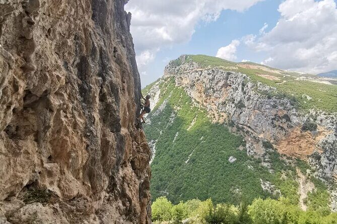 Private Climbing Belayer Experience - The Value of the Experience