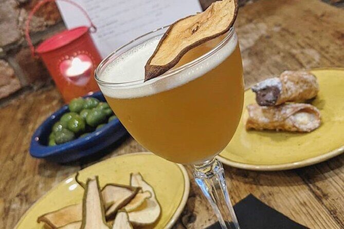 Private Cocktail Making Class in Manchester - Key Points