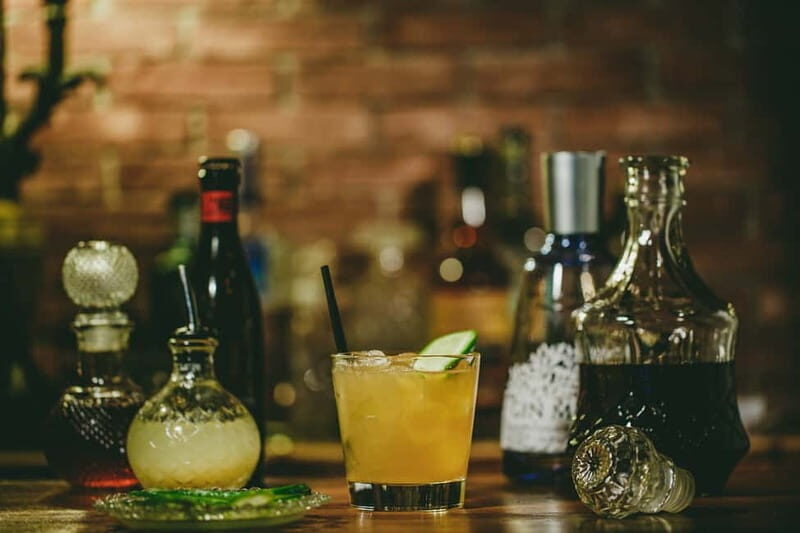 Private Cocktail Making Workshop in Larnaca - Introduction