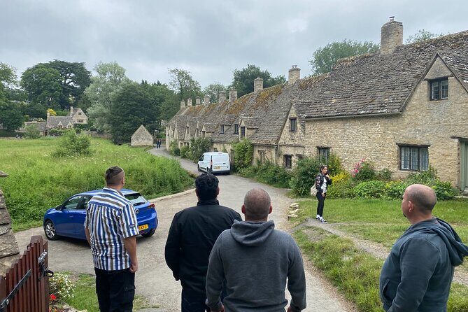 Private Cotswold Villages Day Tour see the beauty of the Villages - The Guide and Personal Touch