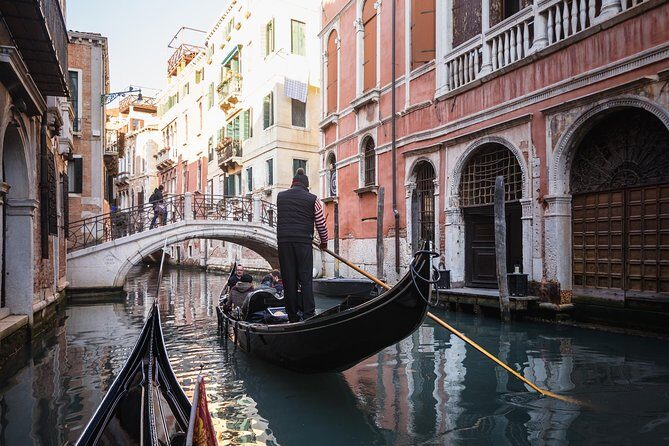 Private Crafted Gondola Ride on the Grand Canal - The Sum Up