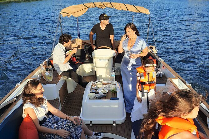 Private cruise in Paris - Who Is This Tour Perfect For?