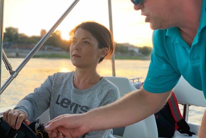 Private Cruise on Vistula in Warsaw for 4 with our Helmsman - What to Expect on the Cruise