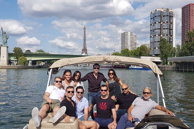 Private cruise with Paris water way - The Itinerary in Detail: What to Expect