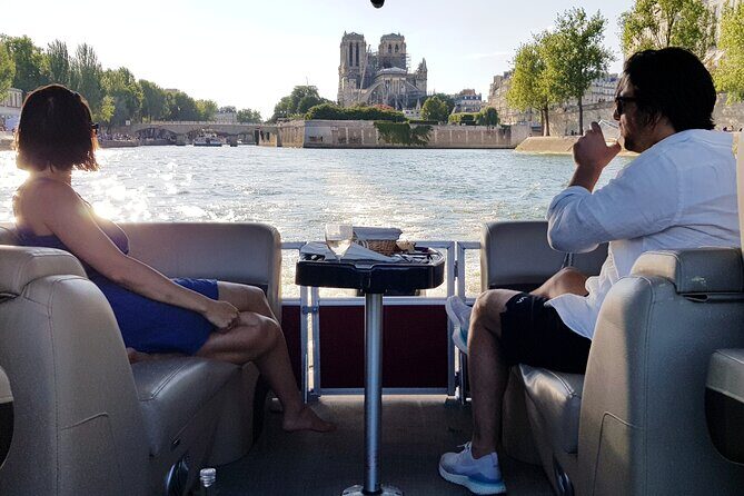 Private cruise with Paris water way - The Practicalities: What You Should Know