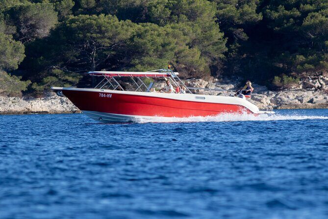 Private Custom Island Hopping Speedboat Tour from Hvar - The Experience in Detail
