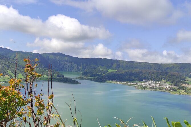 Private Custom Tour in São Miguel Island - FAQ