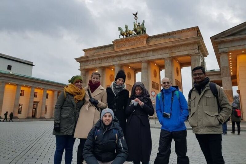 Private custom tour with a local guide Berlin - FAQ