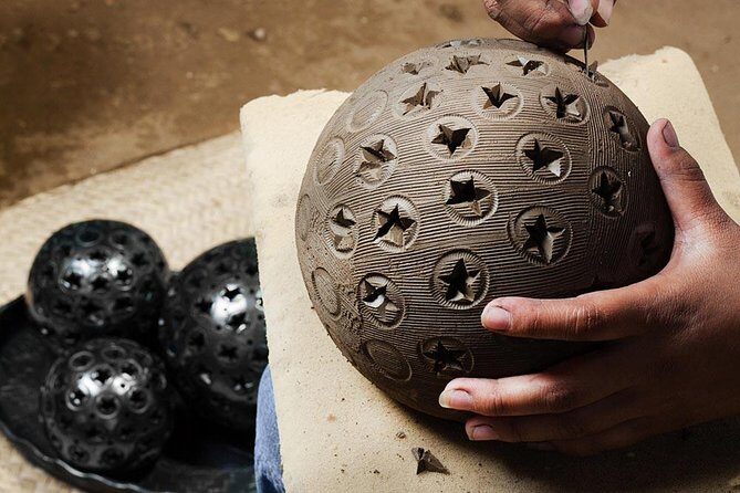 Private Day Tour including Artisan Villages of Alebrijes and Black Pottery - Key Points