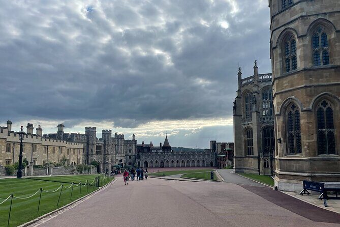 Private Day Tour to Bath and Windsor Castle - Real Experiences from Reviewers