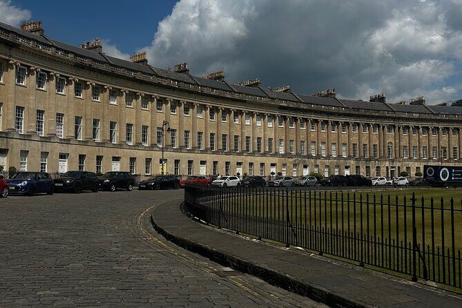 Private Day Tour to Stonehenge, Bath and The Cotswolds - Transportation and Pacing