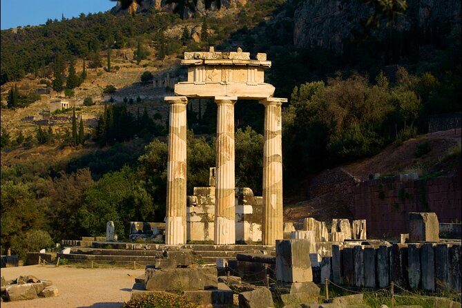 Private Day Trip of Delphi from Athens - The Detailed Experience: From Athens to Delphi and Back