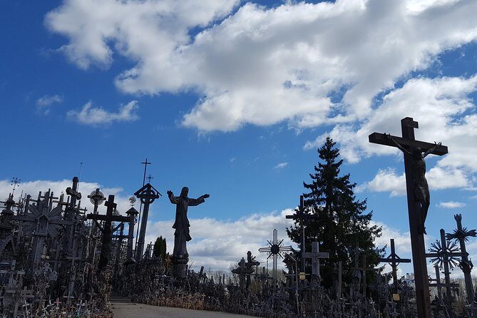 Private Day Trip to Anyksciai and The Hill of Crosses from Vilnius - A Thoughtful Itinerary to Cover Diverse Sights