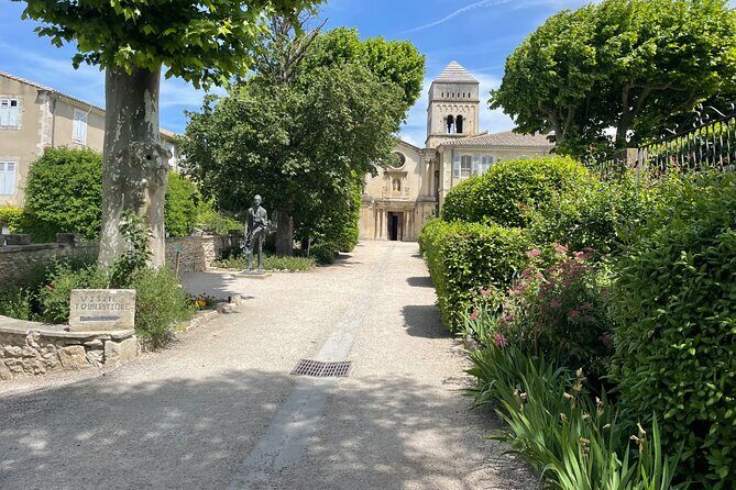 Private Day Trip to Arles Les Baux de Provence and Saint Remy de Provence - Considerations Before Booking