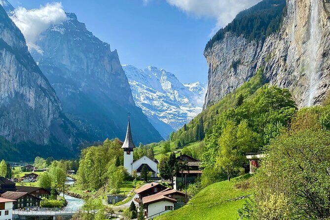 Private day trip to Lauterbrunnen Interlaken and Mürren - Key Points