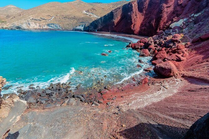 Private Day Trip to Santorini from Athens: Sightseeing Highlights - An In-Depth Look at the Santorini Day Trip