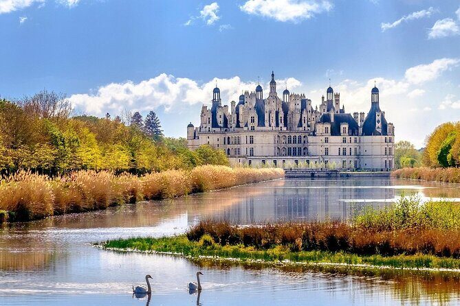 Private Day Trip to the Châteaux DE la Loire - Key Points