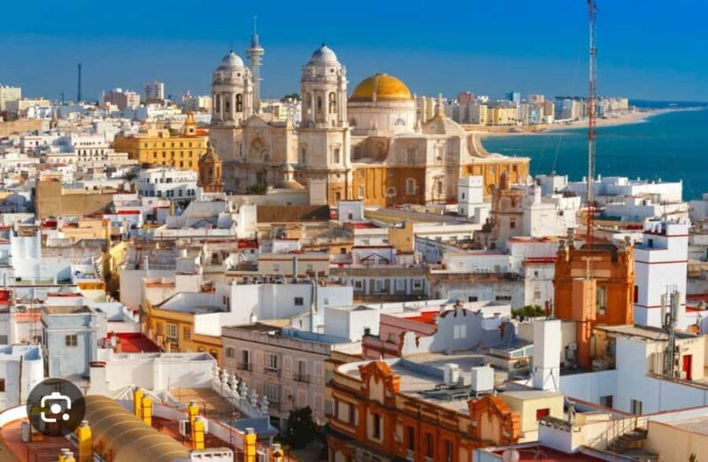 Private DayTrip from Cádiz to Tangier: All in one Experience - Balancing Sightseeing with Authenticity and Relaxation