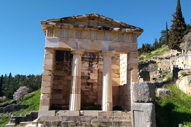 Private Delphi and Hosios Loukas Monastery - Great Lunch and Drinks Included - Whole Day of Cultural and Scenic Excursions