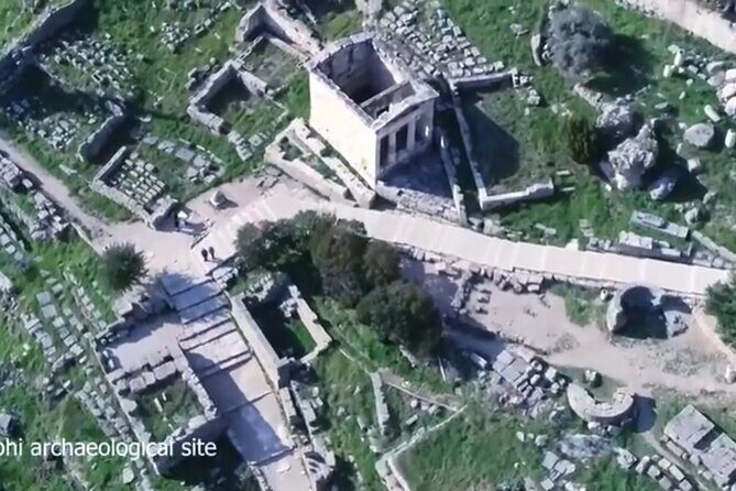 Private Delphi tour with a Pickup (optional Thermopylae) - The Sum Up