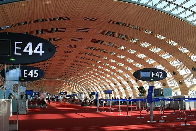 Private departure transfer from Paris to Paris Orly Airport - Key Points