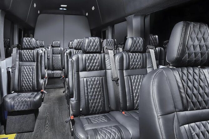 Private Departure Transfer: Niagara Falls, Ontario to Buffalo Niagara International Airport - Pricing & Value