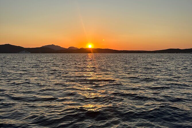 Private Dolphin Sighting Tour with Aperitif - Who Is This Tour Best For?