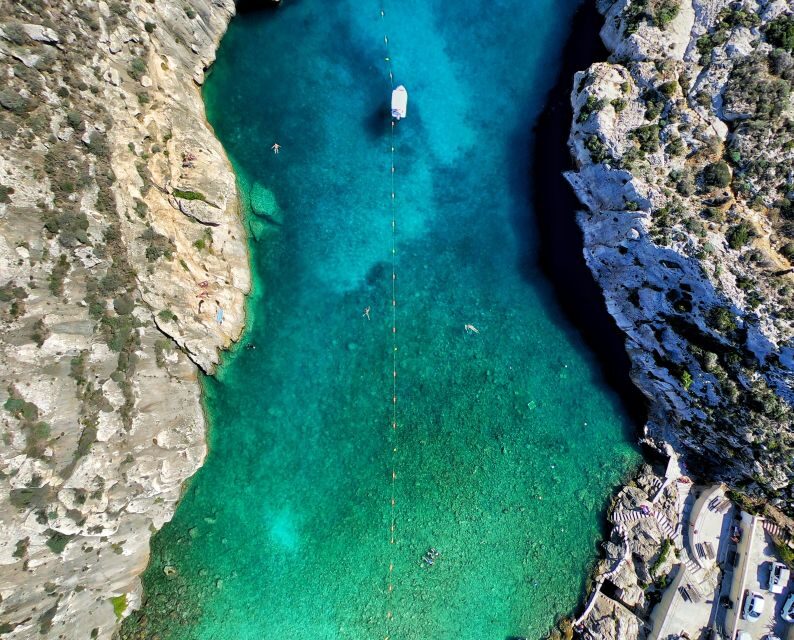 Private Driver to roam the island of Malta (VIP) - Exploring Malta in Style: What’s Included