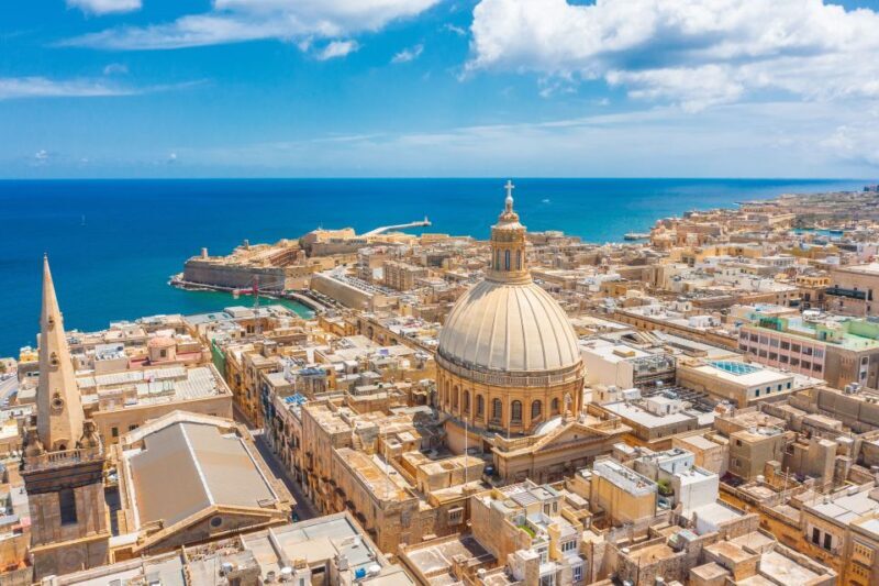 Private Driver to roam the island of Malta (VIP) - The Experience of the Drive and Guide