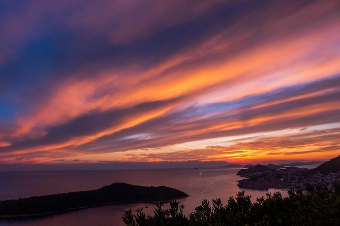 Private Dubrovnik Champagne Sunset Cruise - The Experience on Deck: Comfort and Atmosphere  