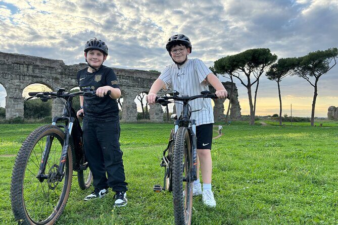 Private E-bike tour of Appian way, Aqueduct & catacombs with food - Key Points
