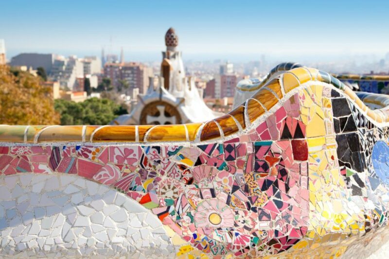 Private E-Bike Tour: Park Güell & Best of Barcelona - Exploring Barcelona on Two Wheels