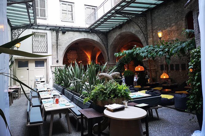 Private Eagles Nest & Salzburg Mini Van Tour incl. S.O.M sights - What Reviewers Loved Most