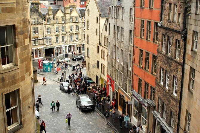 Private Edinburgh Tour for Families with a Local, 100% Personalized - FAQ  