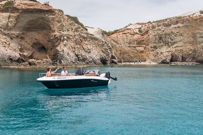 Private ELDORIS Boat Rental in Milos Agia Kiriaki GREECE - Key Points