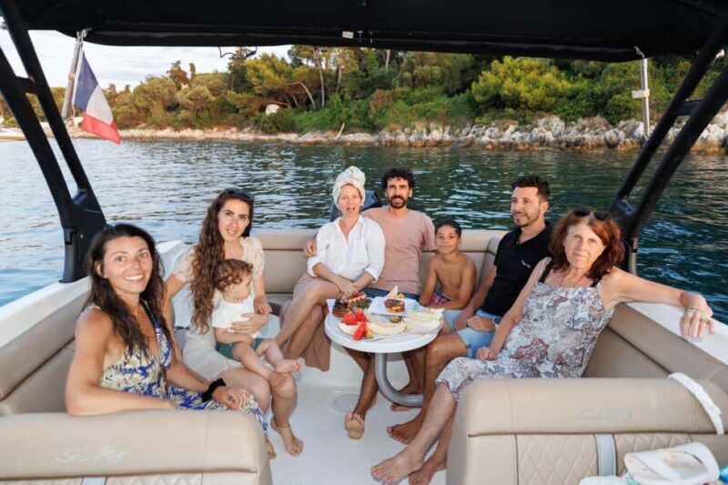 Private escape to discover Cannes & Lerins islands by boat - Key Points