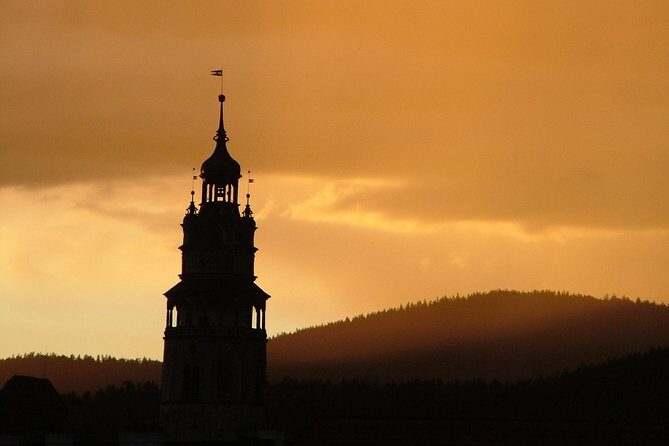 Private evening tour Cesky Krumlov Old Town and Castle area - The Itinerary in Detail