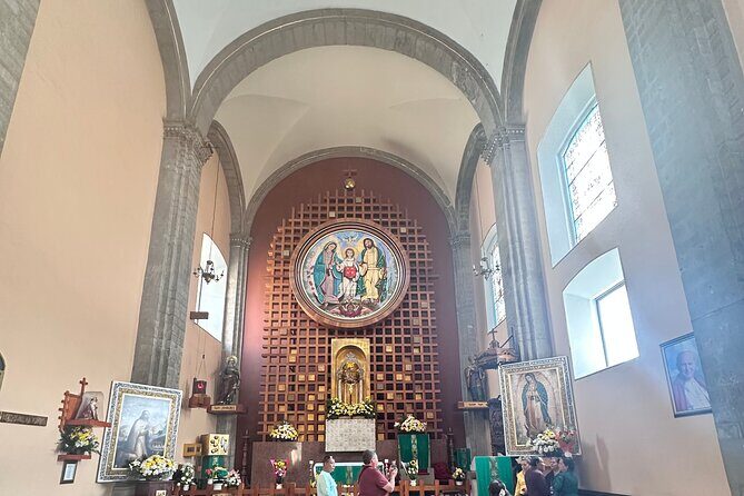 Private experience to the Basilica of Guadeloupe with transportation - Who Should Consider This Tour?  