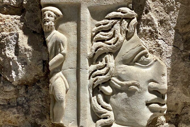 Private Express Tour of Roman Catacombs with Transfer - Practical Tips for Travelers