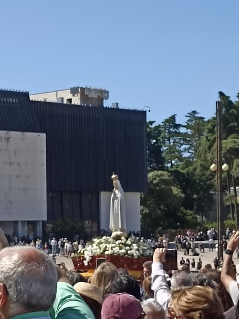 Private Fátima Tour: Fátima- Nazaré- Óbidos - Discover Portugal’s Hidden Treasures with the Private Fátima, Nazaré, and Óbidos Tour